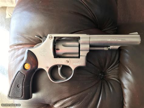 Taurus Model 82 Satin Nickel 38 Special 4in Mfg 1988 6 Round