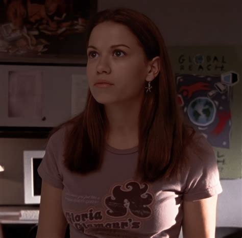 Pin På Haley James