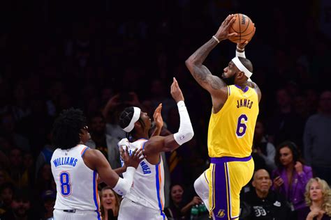 Lebron James Breaks Nba Scoring Record Set By Abdul Jabbar Pbs News