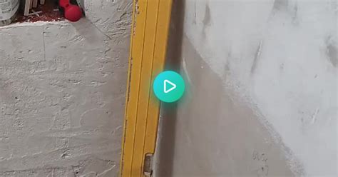 how to tile round this window the pattern of horizontal tiles typed