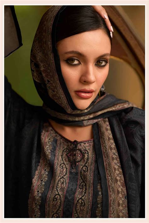 Varsha Paisley Veil Digital Printed Pashmina Satin Suit Catalog Dealers