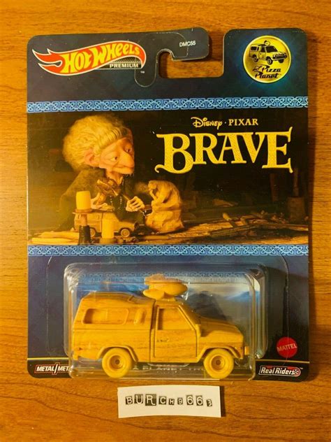 2021 Hot Wheels Premium Disney Pixar Brave Pizza Planet Truck 4457387775