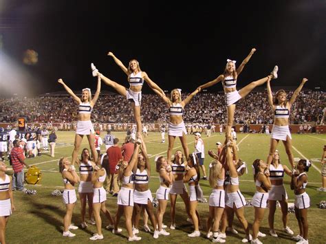 8 Cheer Ideas Cheer Cheer Team Pictures Cheer Stunts