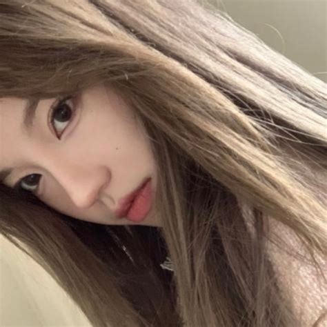 Pussycho ꒱ 🗝️ Ulzzang Icon Weibo Unfiltered Aesthetic Moodboard Discord Pfp Theme Asian Woman