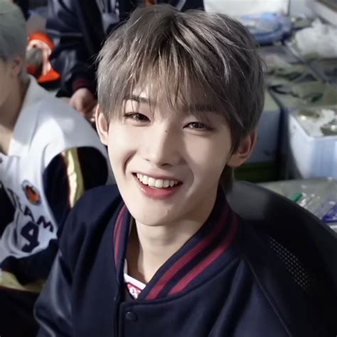 ปักพินโดย 애s ♡ ใน Asakuriceball ในปี 2025