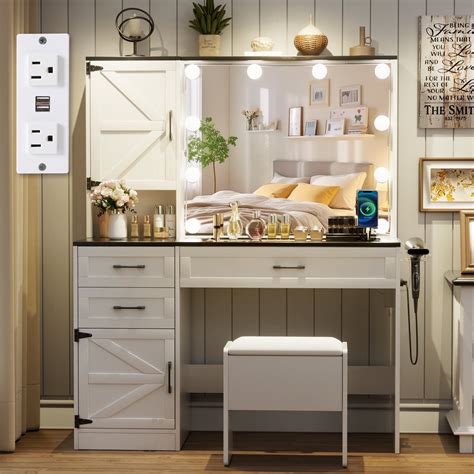 Richya Farmhouse Makeup Vanity Table Set With Lighted Mirror And Drawers