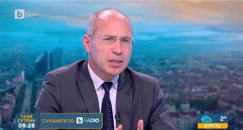 Шефът на Сиела Норма ЦИК ще трябва да промени софтуера на машините за вота