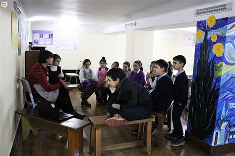 Shavnabada შავნაბადა საუკეთესო კერძო სკოლა გაძლიერებული სწავლება ხარისხიანი განათლება