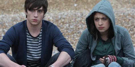 Angus Thongs And Perfect Snogging Quotes