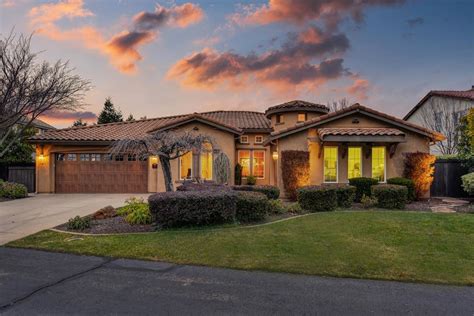 Luxury One Story Homes For Sale A Guide To Finding Your Dream Home In