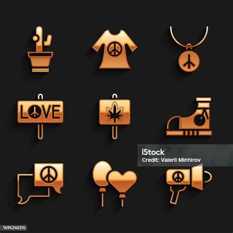 마리화나 풍선 확성기 운동화 말풍선 채팅 평화 평화 상징과 선인장 아이콘이 있는 목걸이를 설정합니다 벡터 Brand Name Online Messaging Platform에