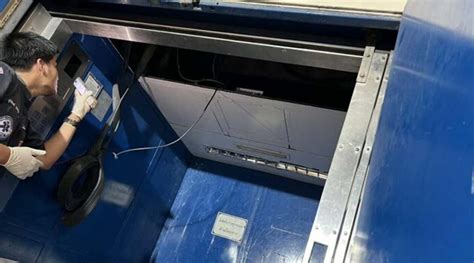 Lif Gagal Fungsi Pekerja Maut Jatuh Dari Tingkat Enam Bangunan Kerajaan The Malay Tribune