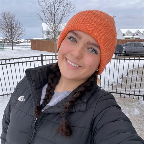 Maggie Wignalls Amazon Page