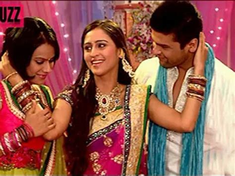 Manvi And Jeevika Dance