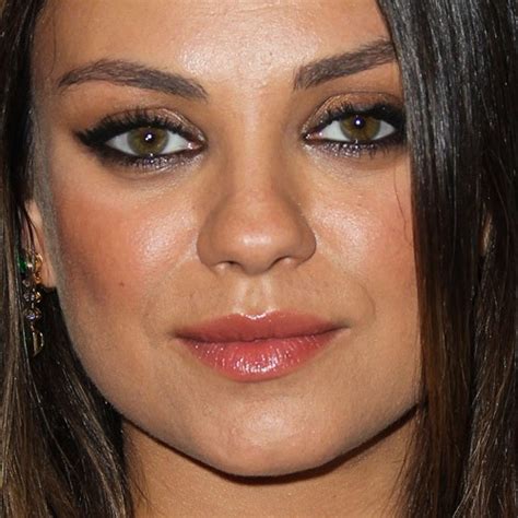 Mila Kunis Makeup Photos Products Steal Her Style