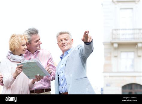 Man Pointing At Map Hi Res Stock Photography And Images Alamy