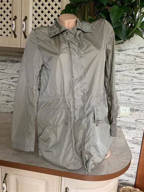 Куртка вітровка плащ Colmar — ціна 700 грн у каталозі Вітровки Купити