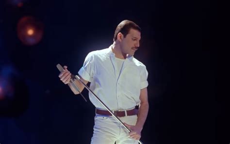 Откриха неизвестна песен на Фреди Меркюри Чуйте я Видео