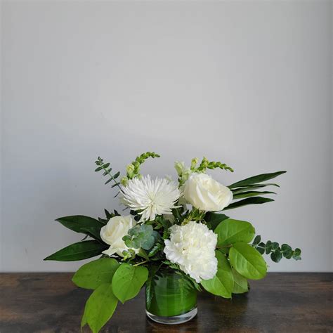 Floral Arrangement Annabelle Vase Blomm Florist Cowansville Blomm