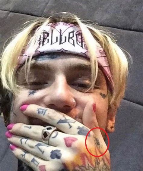 Lil Peeps 59 Tattoos And Their Meanings Body Art Guru Lil Peep Tattoos Hairline Tattoos Emo