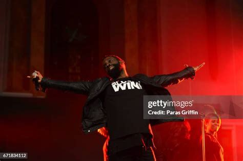 Tye Tribbett Ga Photos And Premium High Res Pictures Getty Images