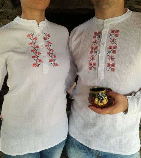 Дамска риза с Шевица Роза Веникс производител на дрехи и тениски с шевици ризи с