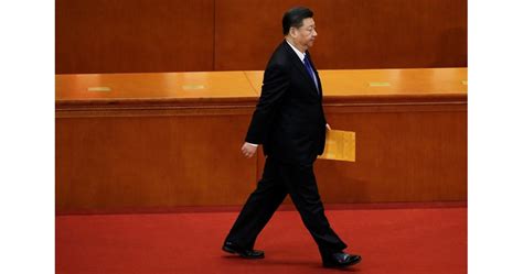 Китайският президент поздрави Путин за преизбирането му