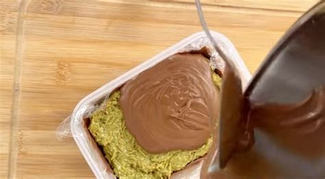 Направете най вкусния шоколад на света ДУБАЙСКИ ШОКОЛАД домашен и по евтин от купешкия За