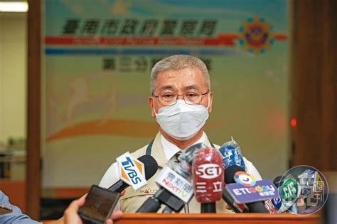 【警官拒捕揭不倫】連開9槍意外逮到自己人 南市高階警涉恐嚇取財另掀三角戀 Yahoo奇摩汽車機車