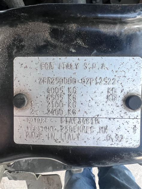 Could You Help Me In Identifying The Exact Model Size And