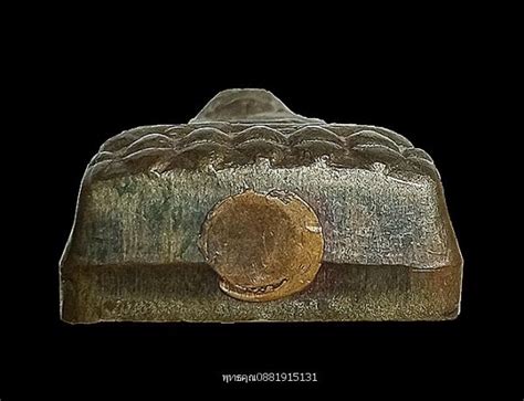 พระกริ่งหลวงปู่ทวดหลังเตารีด เนื้อนวะ รุ่นแรกมหาเศรษฐี พ่อท่านฉิ้น วัดเมืองยะลา ปี2540 Ennxo