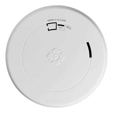First Alert Smco210 1046802 10 Year Sealed Battery Smoke And Carbon Monoxide Alarm