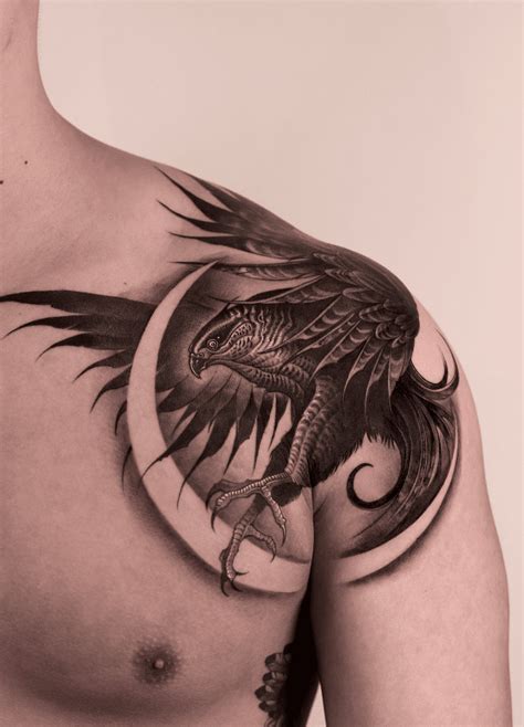 Minimalist Shoulder Tattoo Ideas
