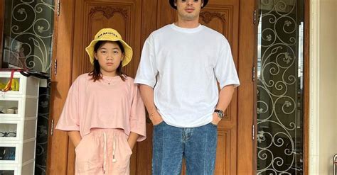 รวมรูปภาพของ วันใหม่ น้องสาว บอย ปกรณ์ ตื่นเต้นมาก ย้ายเรียนอินเตอร์ค่าเทอมเป็นล้าน รูปที่