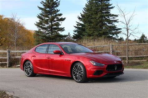 Chinese Auto Review 車輪薦之 2022 玛莎拉蒂 Ghibli Trofeo 試車報告