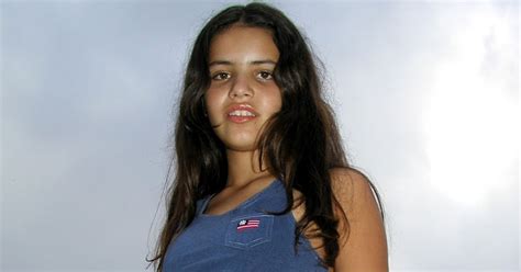 Nina Model Galeri Cabe