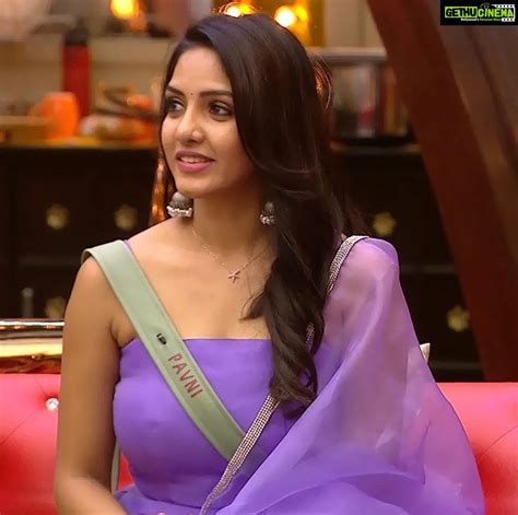 Pavani Reddy Instagram 💜💜💜 👗 Labelswarupa Earrings Shoptoupgrade Biggboss Bb5