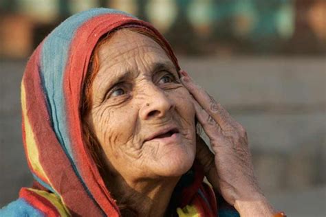 Tax Saving सीनियर सिटीजंस के लिए 50000 रु तक की इंट्रेस्ट इनकम है