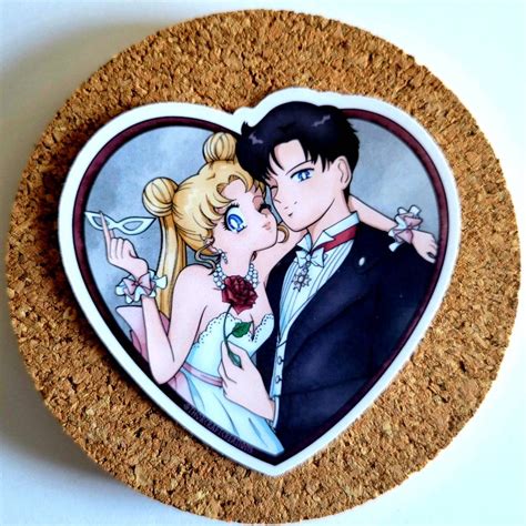 Sailor Moon And Tuxedo Mask Wedding Kiss
