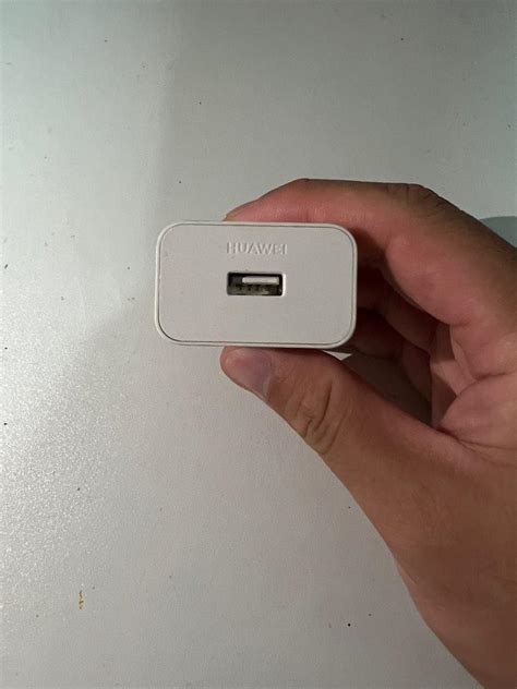 HUAWEI SuperCharge 40W Fast Charging Power Plug Brick Mobile Phones Gadgets Mobile Gadget
