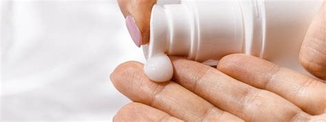 Как да изберем правилния шампоан за псориазис и защо да е с изцяло натурален произход от