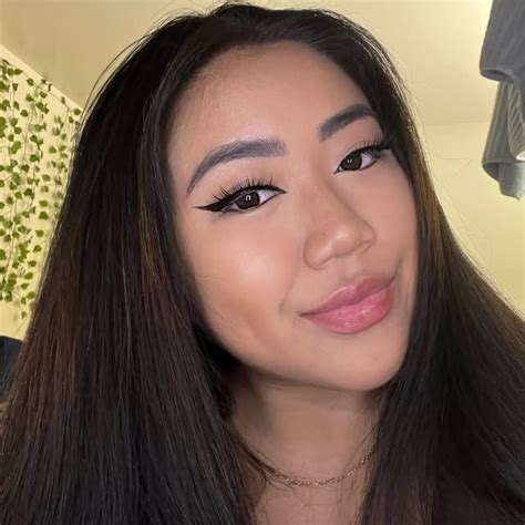 Kiana Kiana J S On Threads