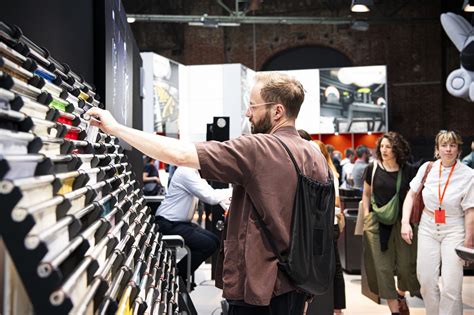 Exhibit Showtech 2025