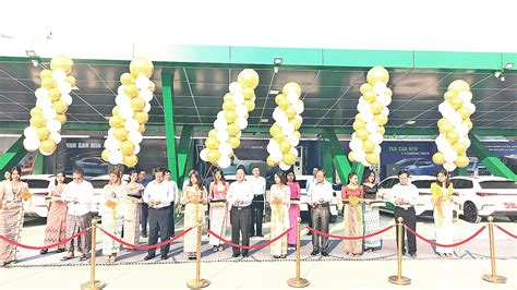 လျှပ်စစ်မော်တော်ယာဉ်ဓာတ်အားဖြည့်သွင်းရုံ Ev Charging Station ဖွင့်ပွဲ