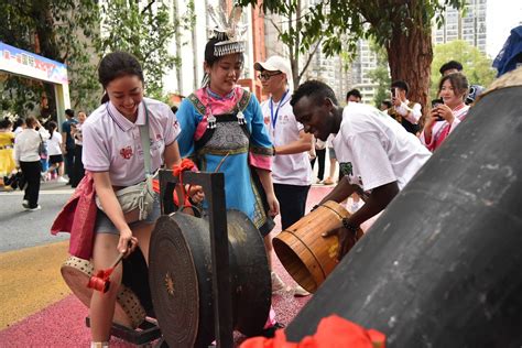 大山里的国际文化节凤凰网