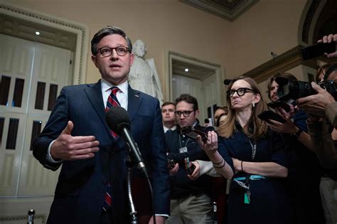 هل اقترب جونسون من مبدأ ريغان السلام عبر القوة؟