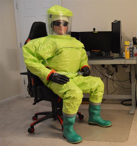 HazmatLover On Twitter Haven T Posted In A While Hope Everyone S Doing Alright HazmatSuit