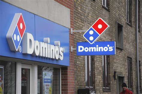 Paar Hat Sex In Pizzeria Nun Droht Gef Ngnisstrafe Derwesten De