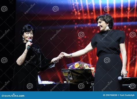 Famous Georgian Singer Nani Bregvadze And Her Daughter Singer Eka