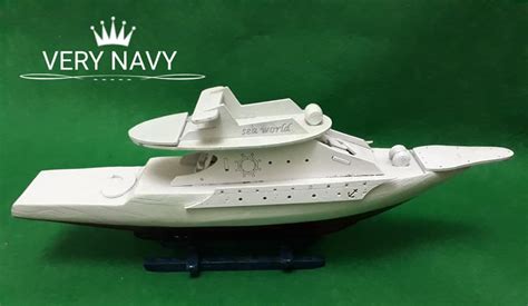 Very Navy نموذج يخت خشب بالكامل السعر ٤٠٠ج